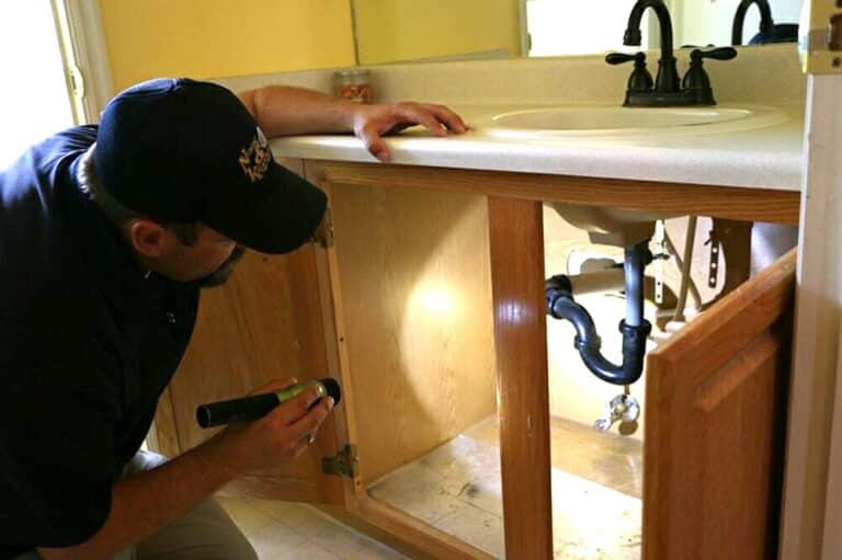 5 Signs Of Plumbing Problems: How Do I Know If My Plumbing Is Bad ...
